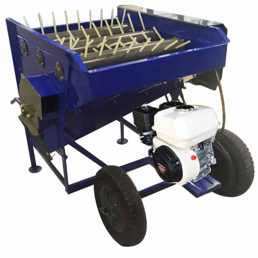 Harvesting machine with turbine 3 cylinders HONDA GP200 turbo