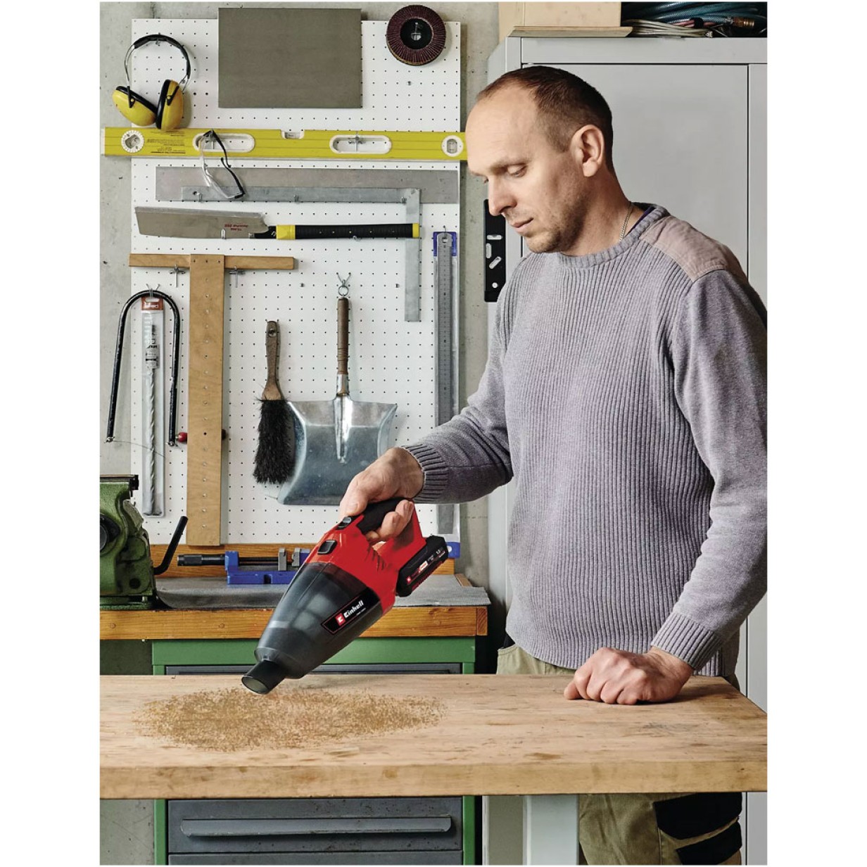 Cordless Einhell Handheld Vacuum TE-HV 18/06 Li with 4Ah battery and ...